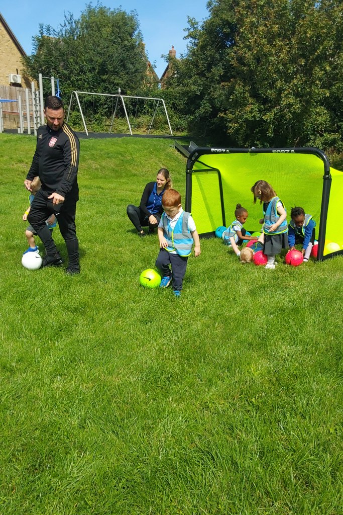 The EYFS Curriculum – The Little Lighthouse Nursery